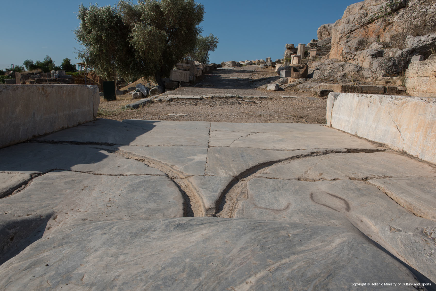 AGELASTOS PETRA - MIRTHLESS - SULLEN STONE | You Go Culture