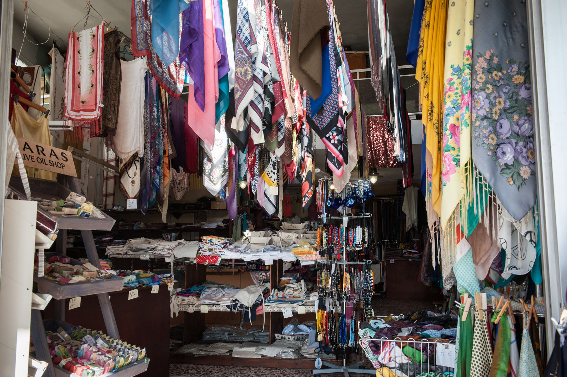 TRADITIONAL WOVEN TEXTILES | You Go Culture